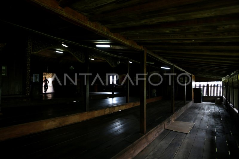 MENGENAL ADAT ISTIADAT PALEMBANG DARI RUMAH LIMAS | ANTARA Foto MENGENAL ADAT ISTIADAT PALEMBANG DARI RUMAH LIMAS | ANTARA Foto