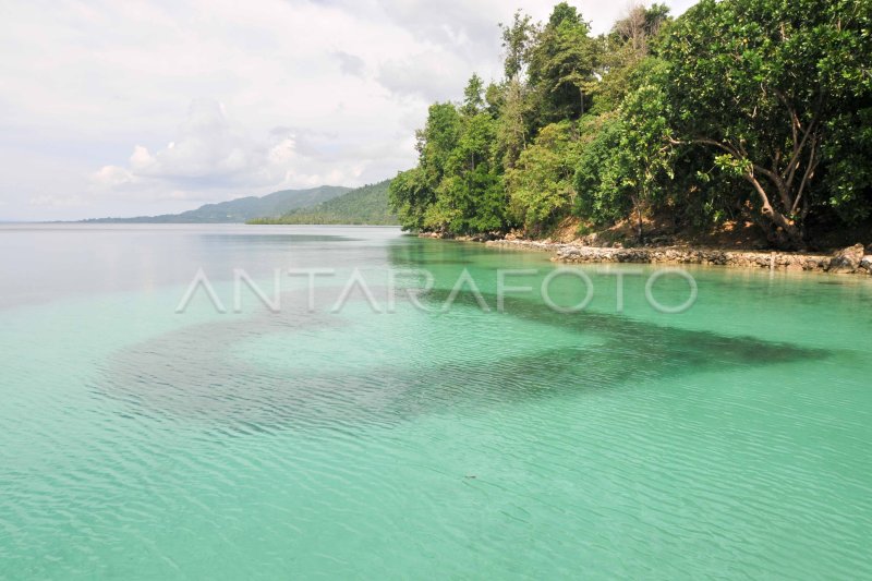 POTENSI WISATA BAHARI BANGGAI KEPULAUAN | ANTARA Foto