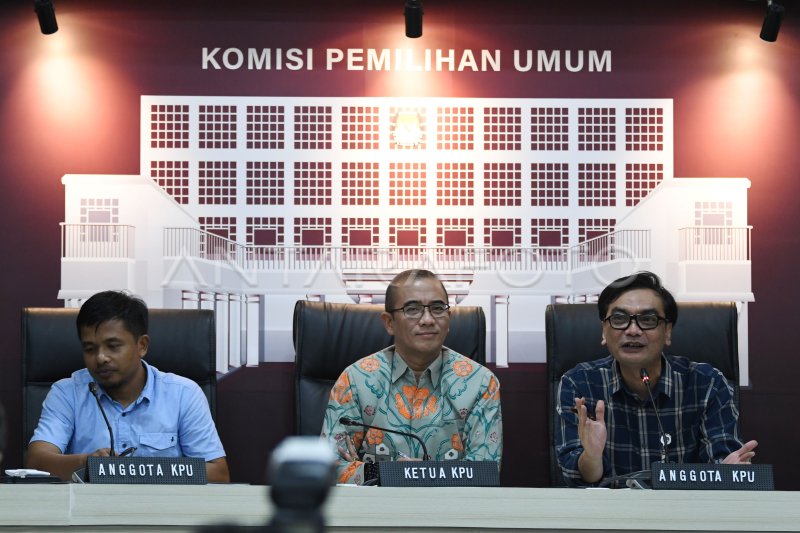 PENGUMUMAN PENDAFTARAN PARPOL PEMILU 2024 | ANTARA Foto