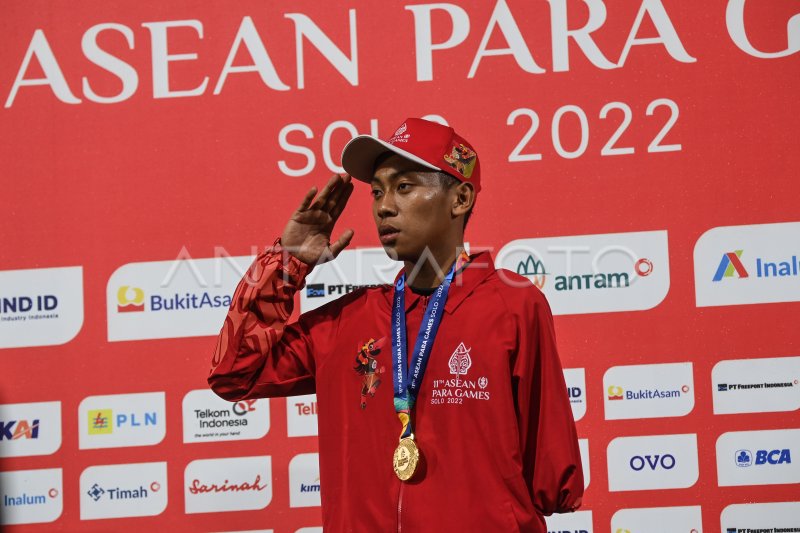 MEDALI EMAS LARI 100 METER PUTRA APG 2022 | ANTARA Foto