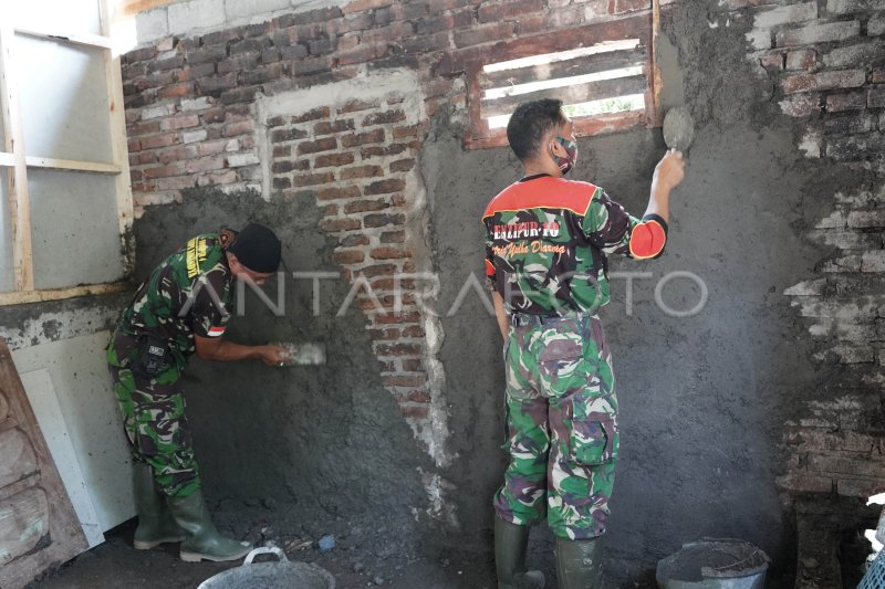 Tni Manunggal Membangun Desa Dedikasi Terbaik Membangun Nkri Antara Foto