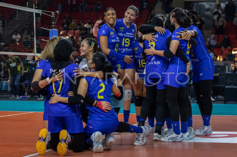 BANDUNG BJB TANDAMATA JUARA PUTARAN PERTAMA FINAL FOUR PUTRI | ANTARA Foto BANDUNG BJB TANDAMATA JUARA PUTARAN PERTAMA FINAL FOUR PUTRI | ANTARA Foto