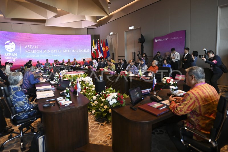 ASEAN Foreign Ministers Meeting KTT ASEAN | ANTARA Foto ASEAN Foreign Ministers Meeting KTT ASEAN | ANTARA Foto