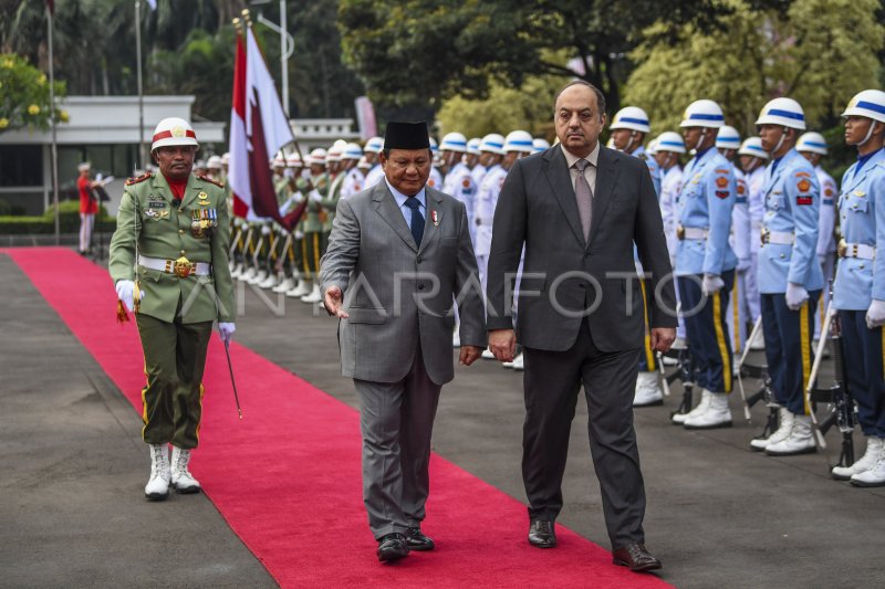 Menhan Prabowo terima kunjungan kehormatan Menhan Qatar | ANTARA Foto Menhan Prabowo terima kunjungan kehormatan Menhan Qatar | ANTARA Foto