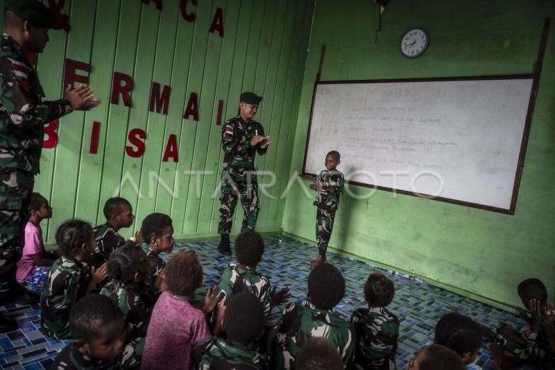 Menyemai cahaya literasi anak-anak Papua | ANTARA Foto