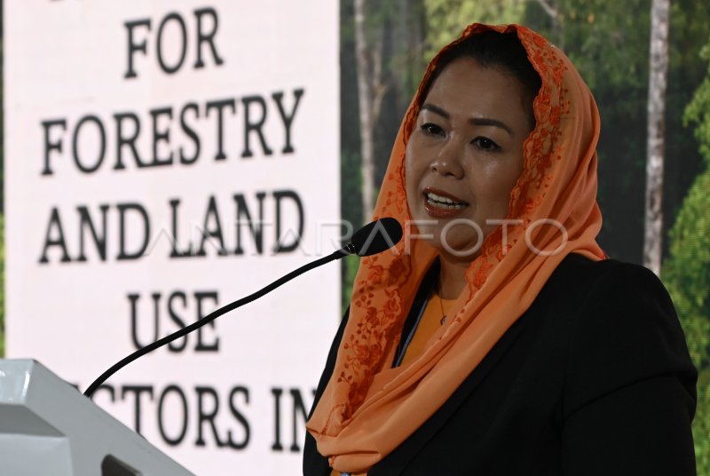 KEARIFAN LOKAL DALAM PERUBAHAN IKLIM INDONESIA | ANTARA Foto