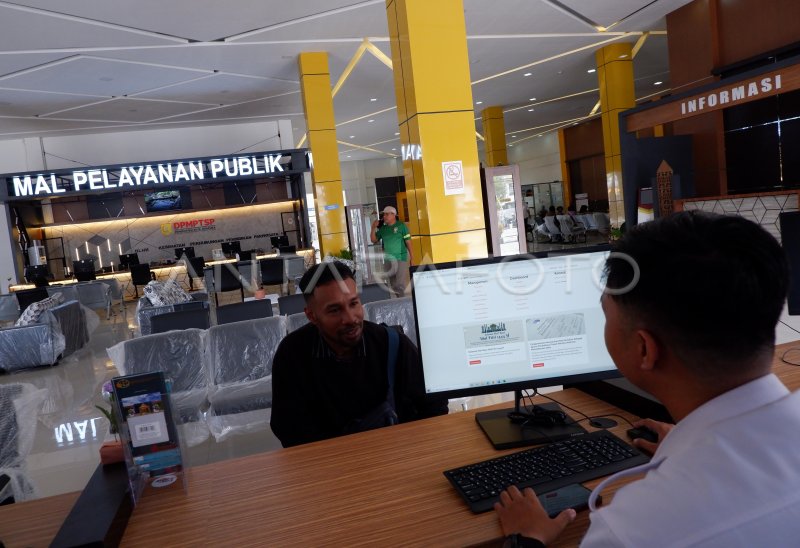 Mal Pelayanan Publik di Jayapura | ANTARA Foto