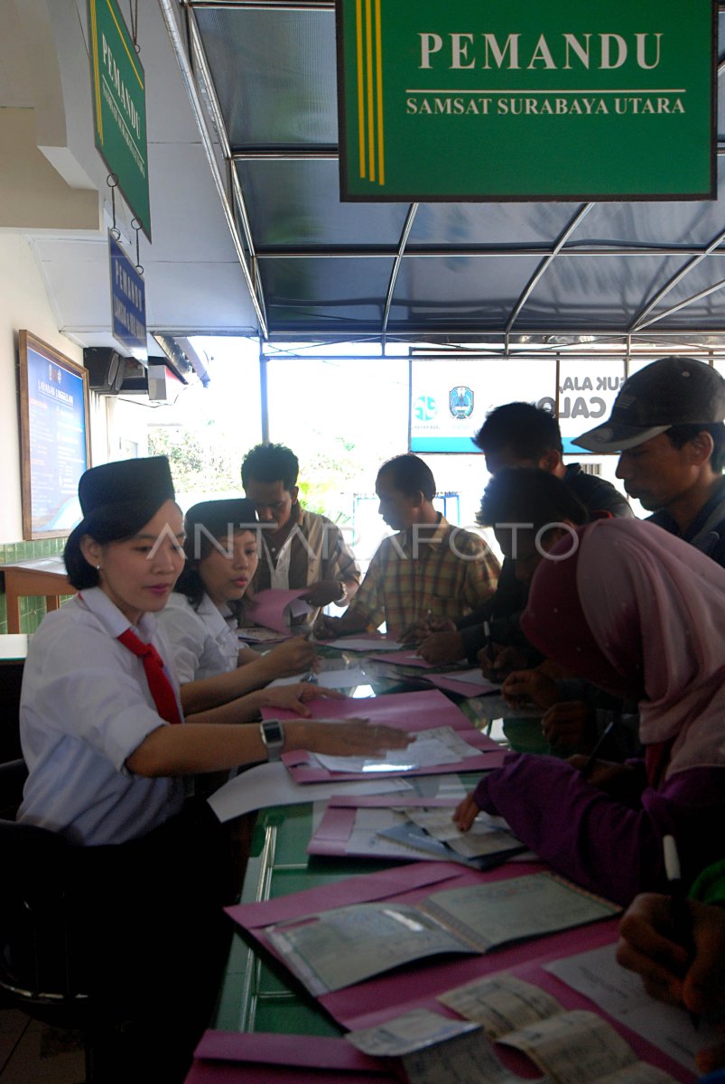 SAMBUT HUT RI | ANTARA Foto SAMBUT HUT RI | ANTARA Foto