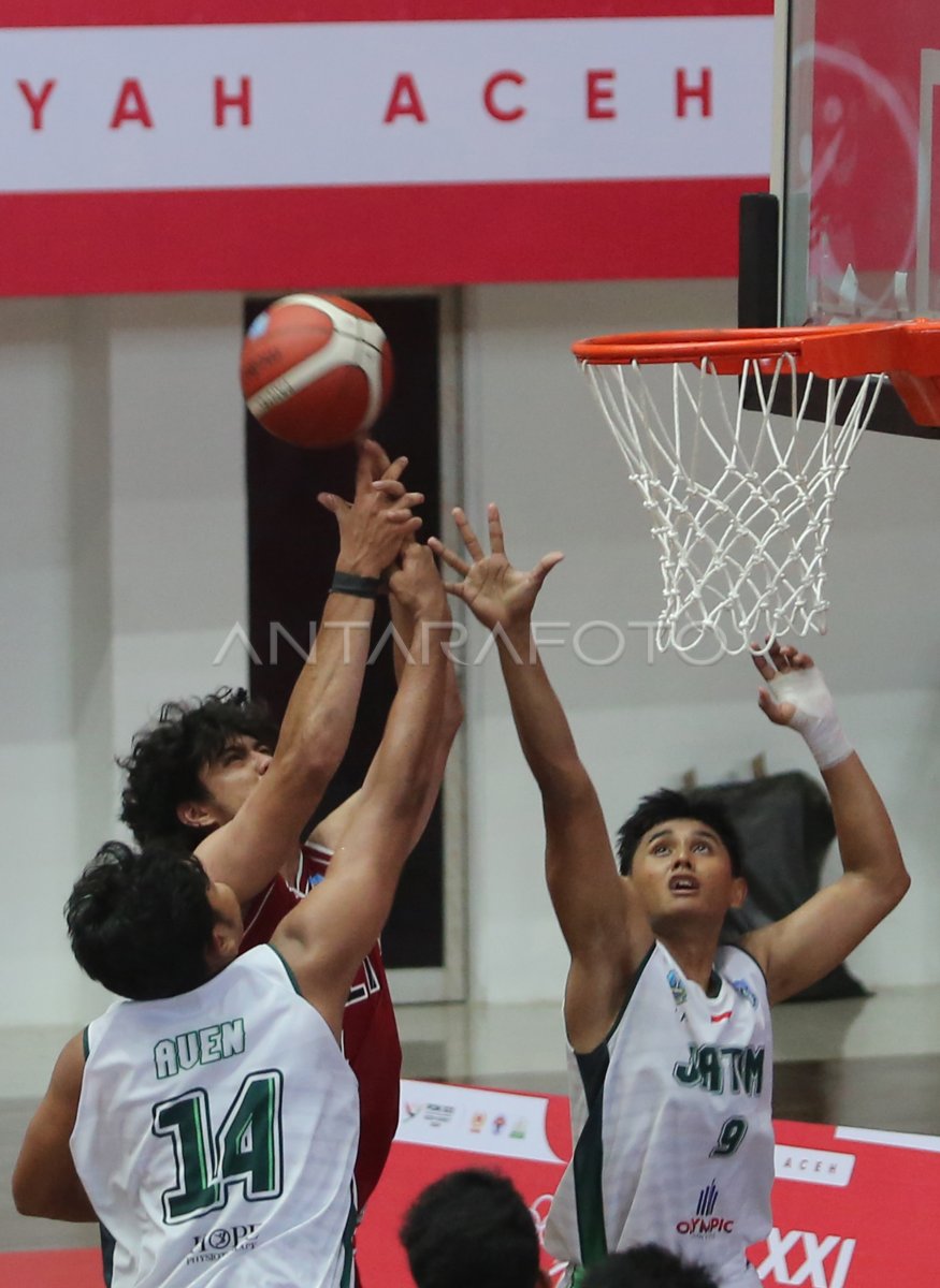 Tim basket putra 5x5 Jawa Timur kalahkan Bali | ANTARA Foto
